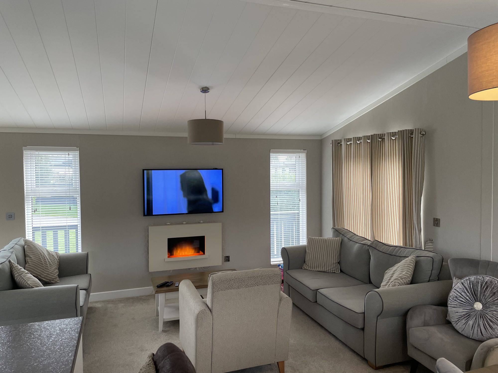 4image - Foxhunter Park